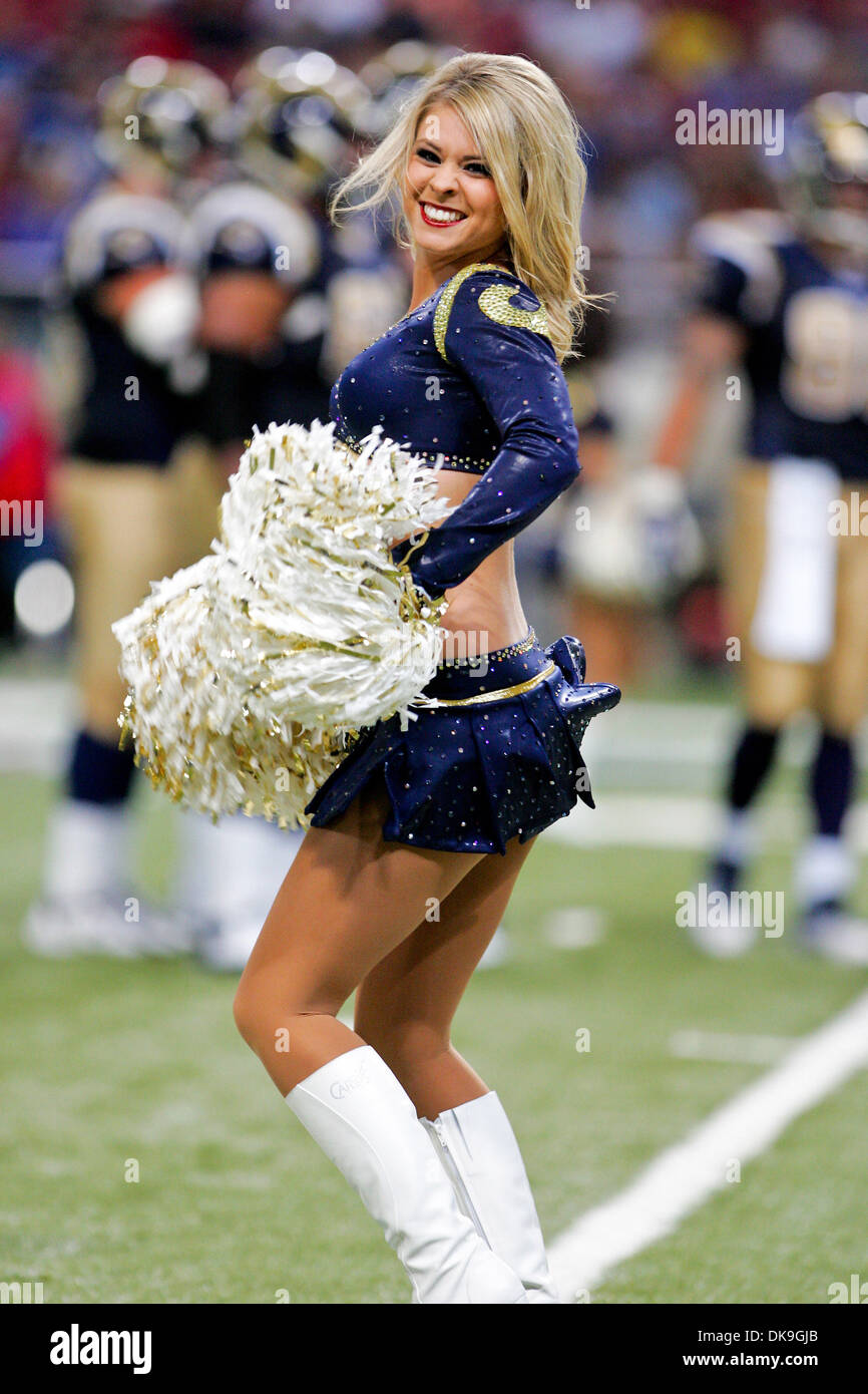 Aug. 20, 2011 - Saint Louis, Missouri, U.S - Rams cheerleader during ...