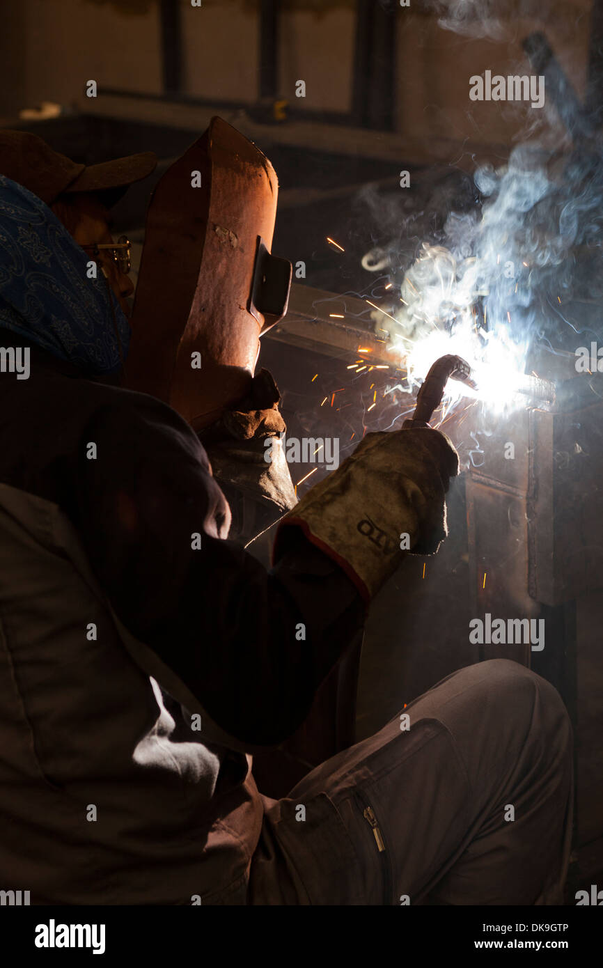 Welder operator hi-res stock photography and images - Alamy