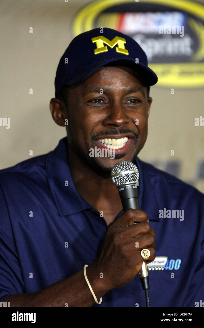 Aug. 21, 2011 - Brooklyn, Michigan, U.S - Grand Marshal Desmond Howard ...