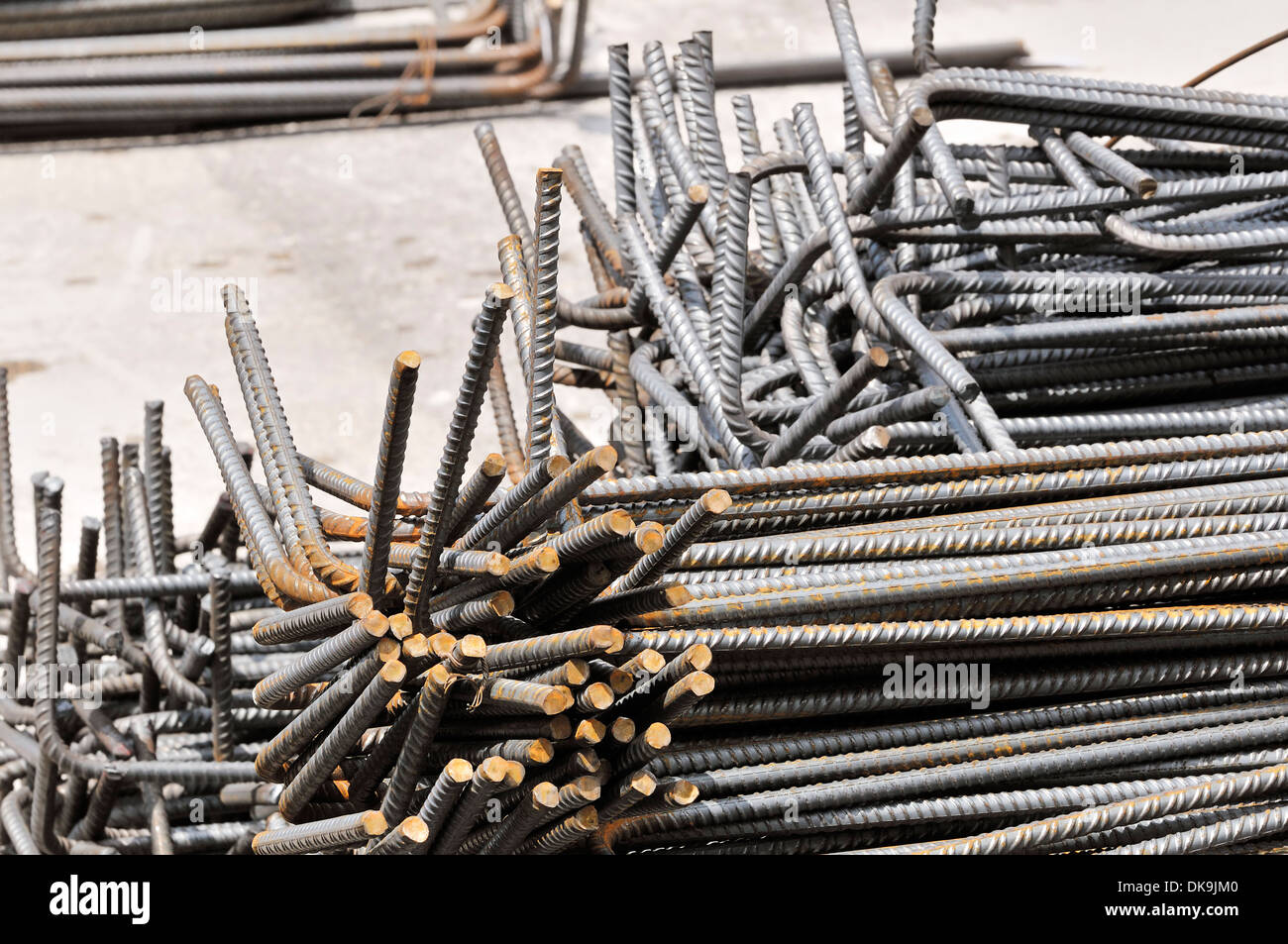 Concrete reinforcement rods hi-res stock photography and images - Alamy