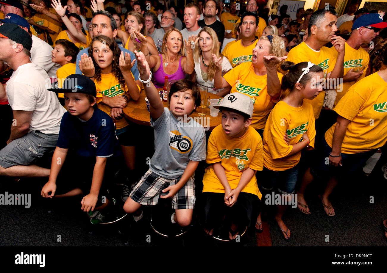 Aug. 28, 2011 - Huntington Beach, California, USA - The Suds Sports ...