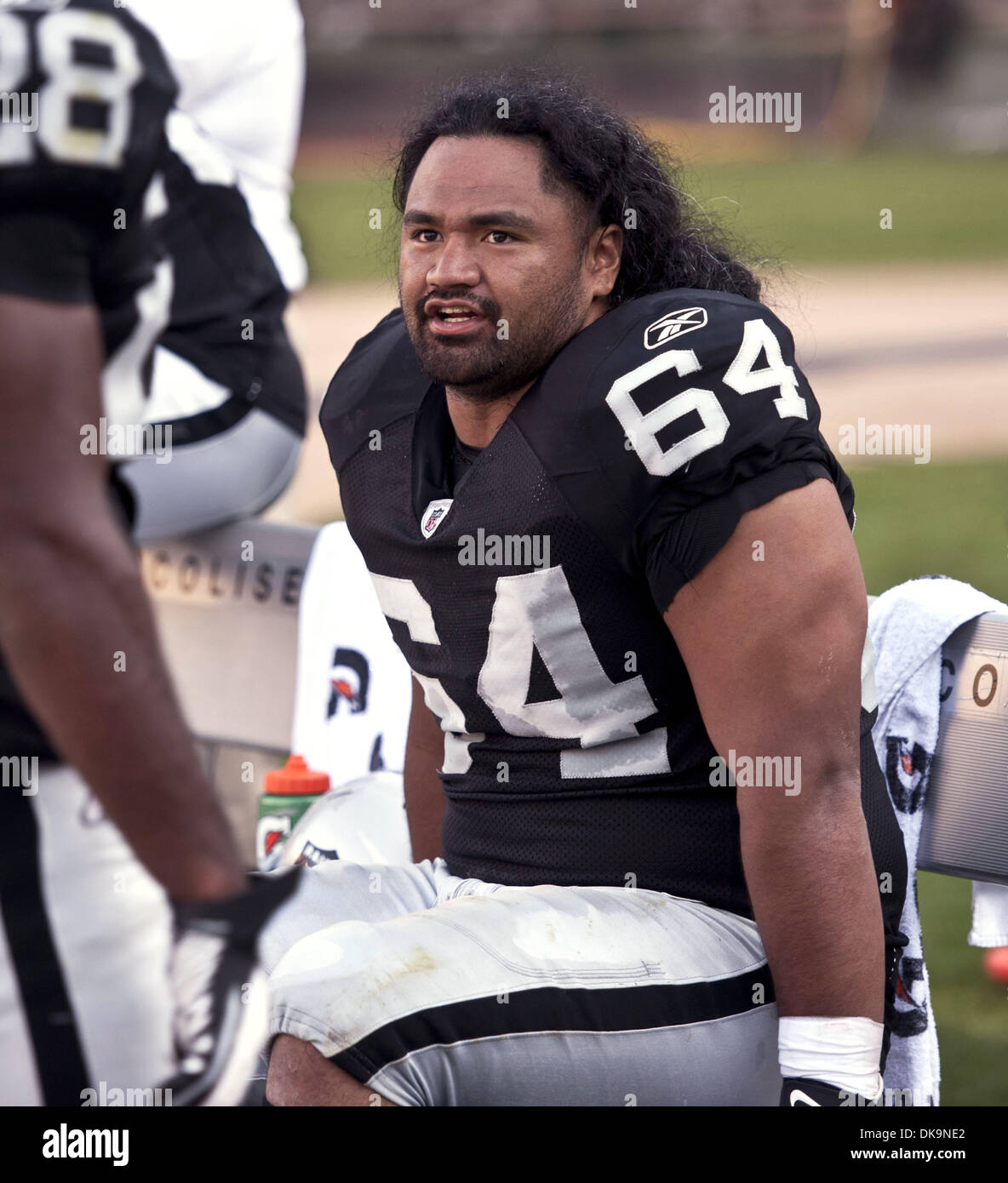 Oakland raiders center hi-res stock photography and images - Alamy