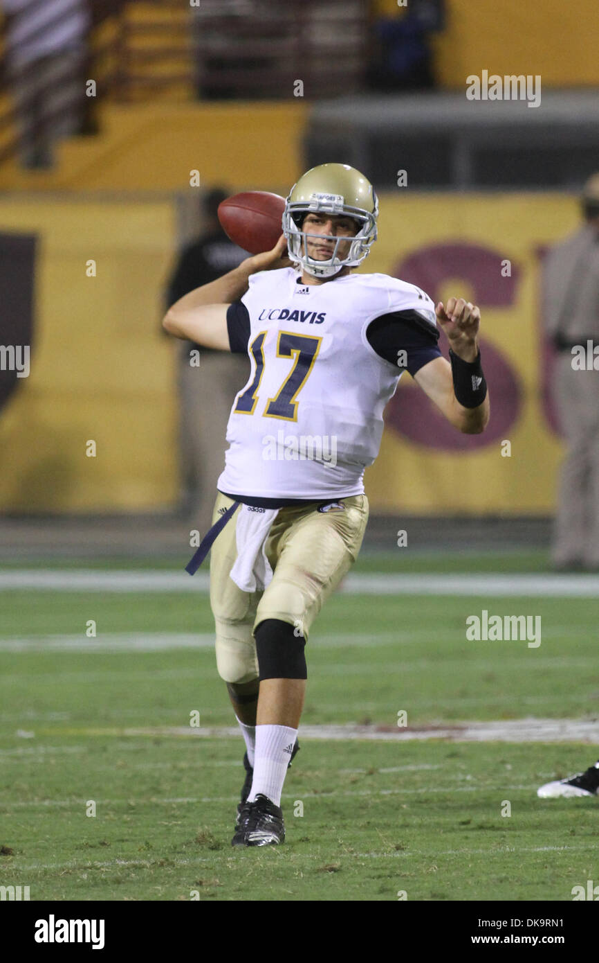 Tempe at night hi-res stock photography and images - Alamy
