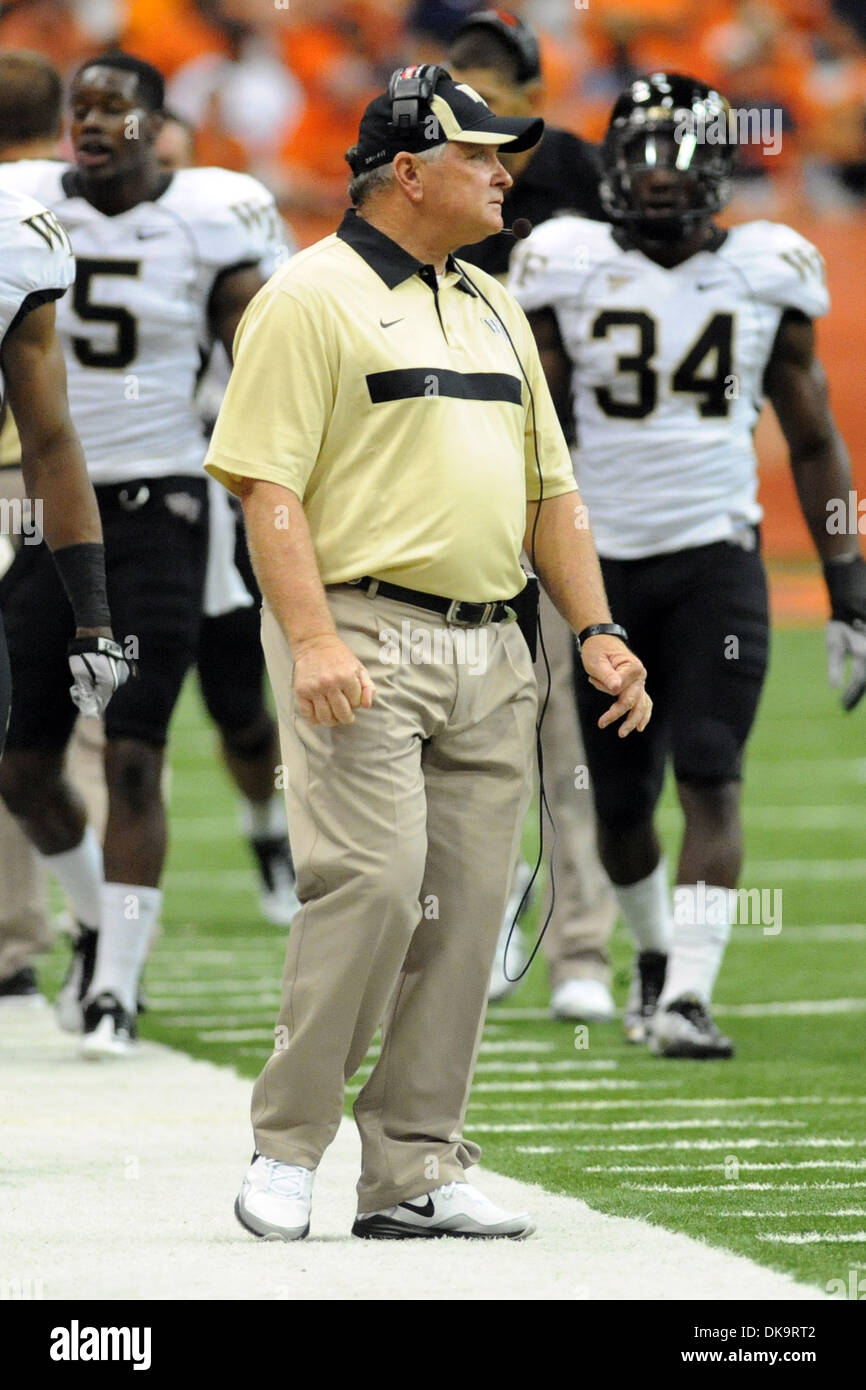 Sept. 2, 2011 - Syracuse, New York, U.S - Wake Forest Demon Deacons ...