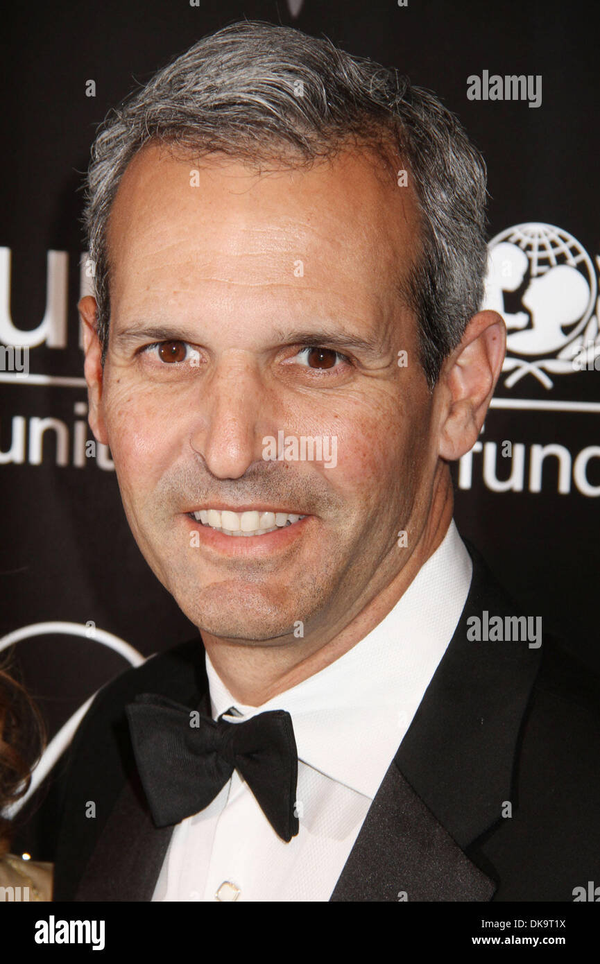 New York, USA. 3rd Dec, 2013. JOHN MOLNER attends the Ninth Annual ...