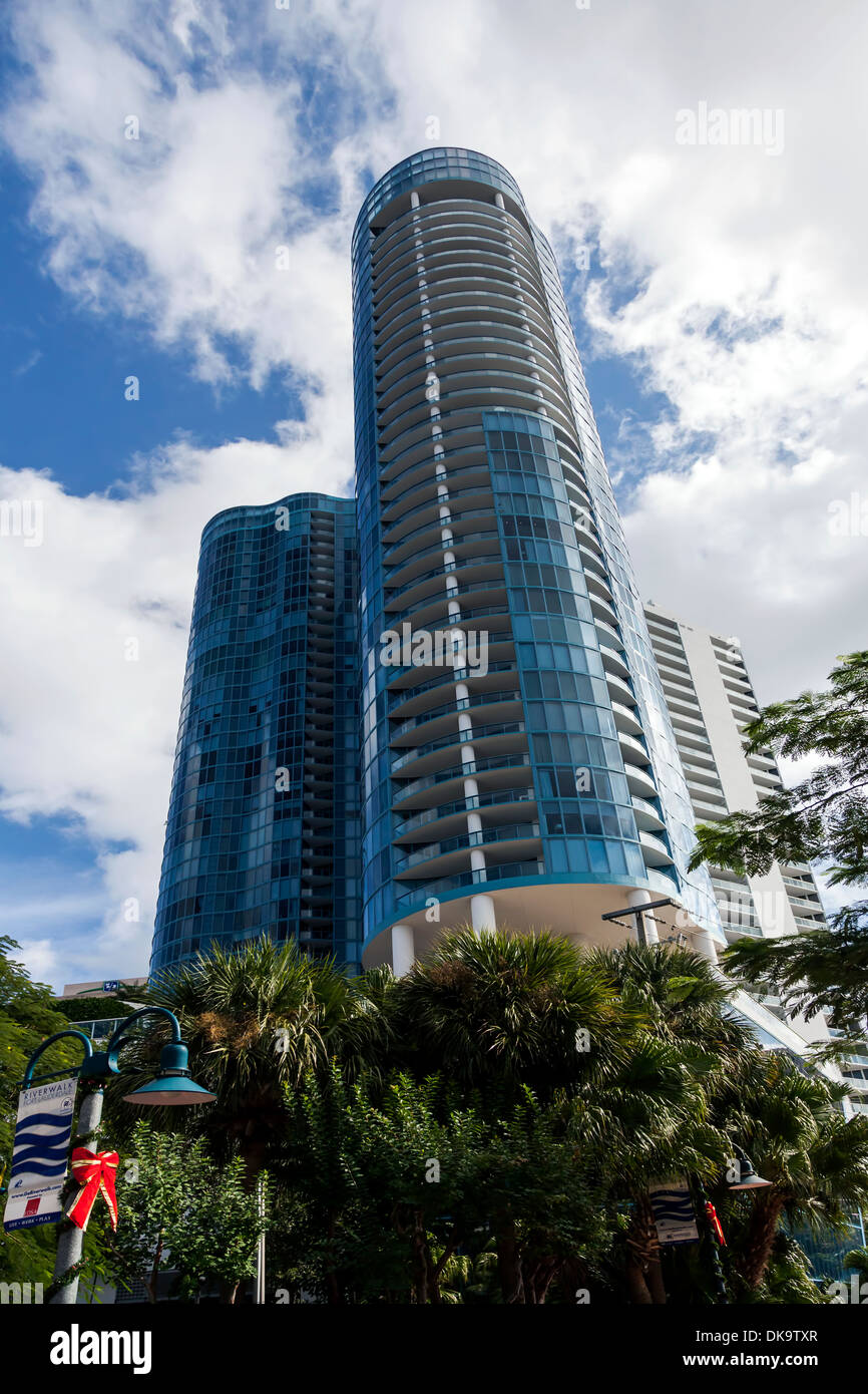 Contemporary River House high-rise residential condominium tower along ...