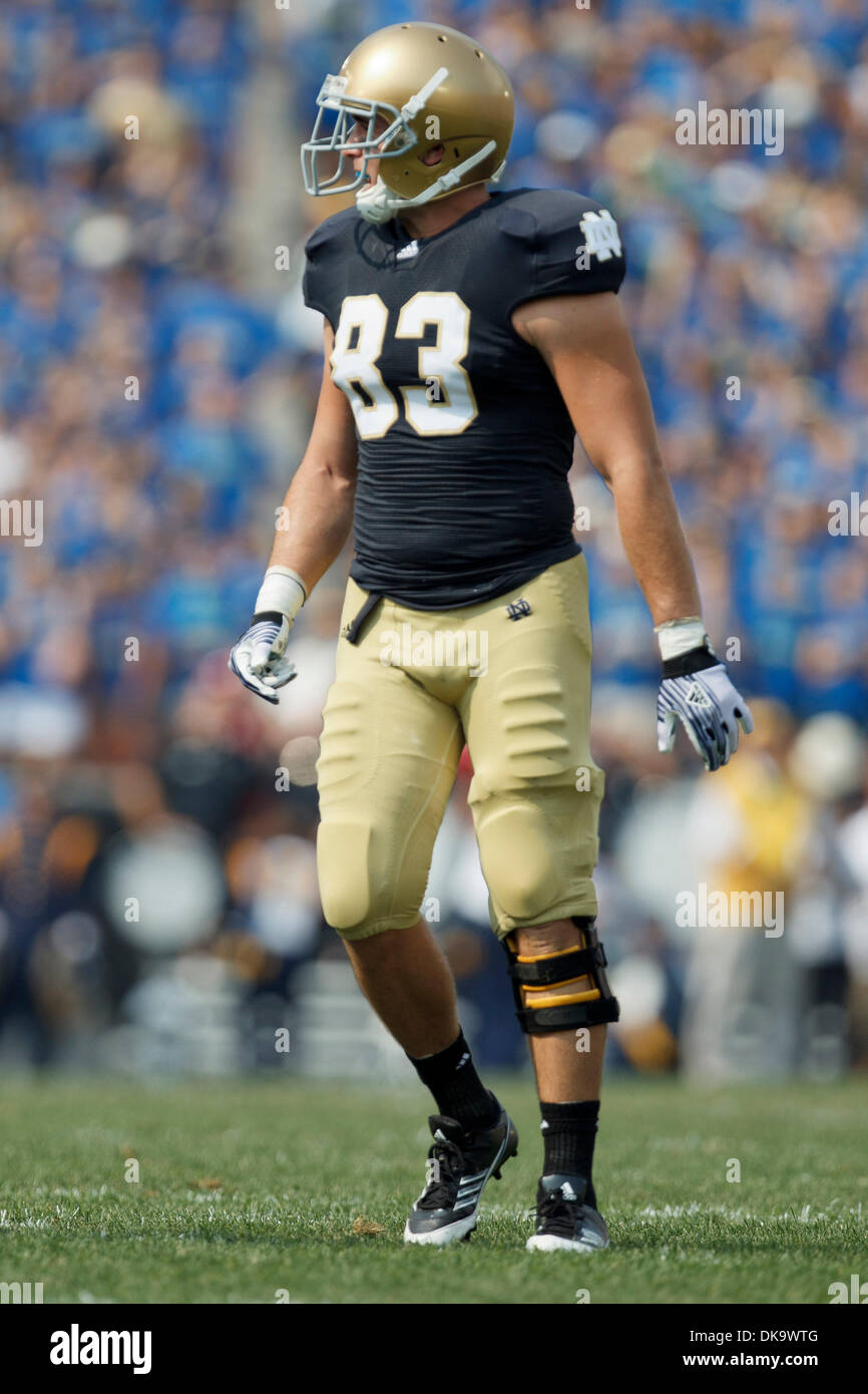 Sept. 3, 2011 - South Bend, Indiana, U.S - Notre Dame tight end Mike ...