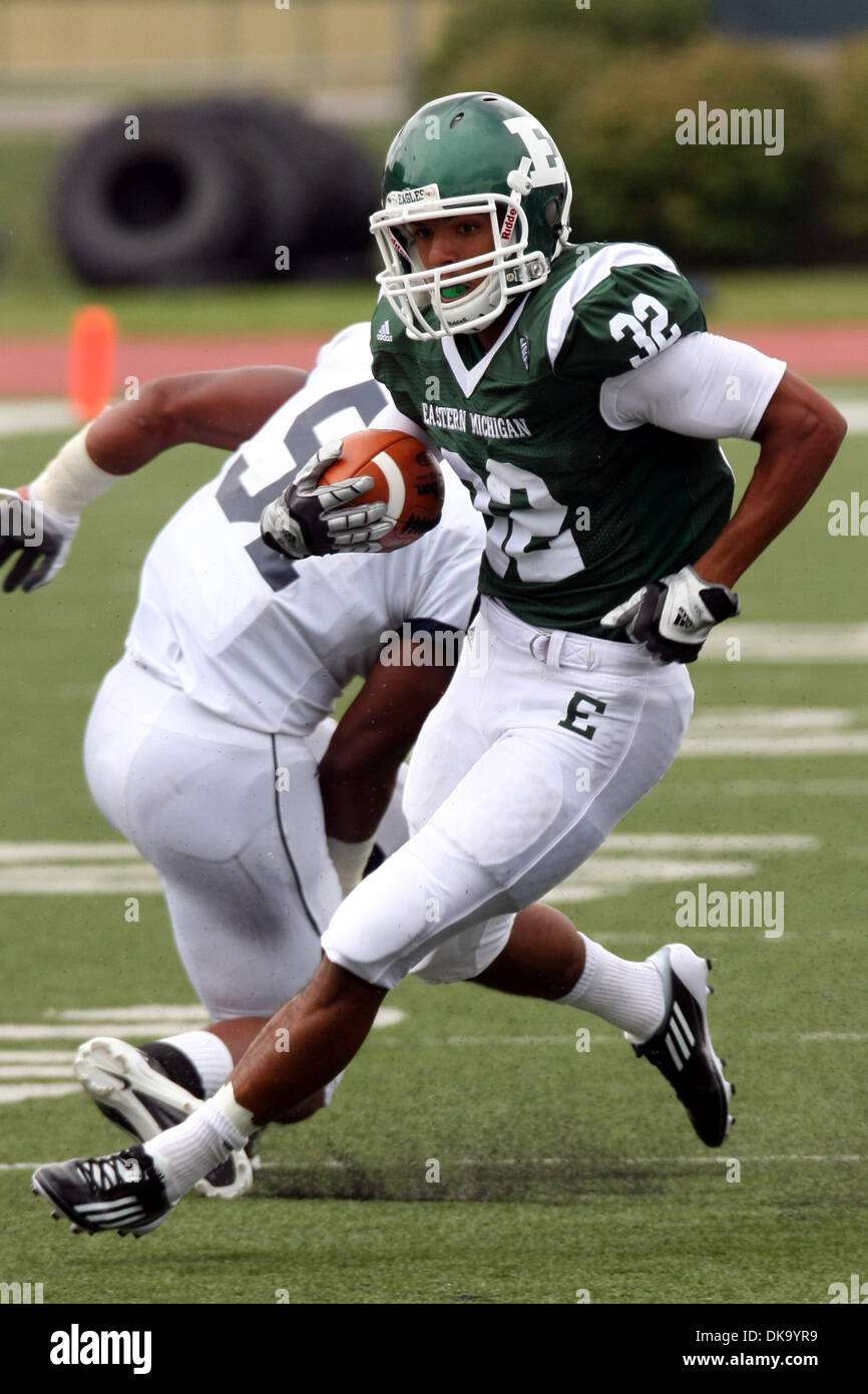 Howard bison hi-res stock photography and images - Alamy