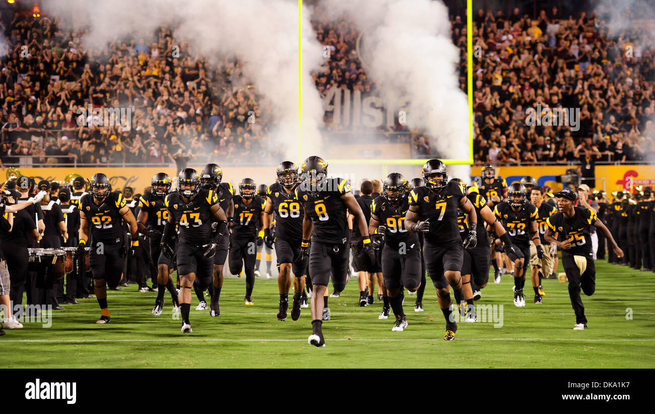 Sun devil stadium hi-res stock photography and images - Alamy