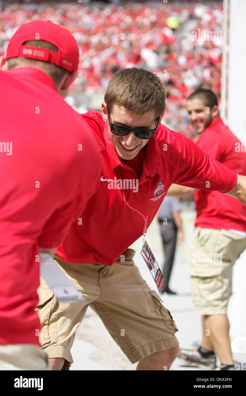 Sept. 10, 2011 - Columbus, Ohio, U.S - Ohio State Buckeyes ballboys ...