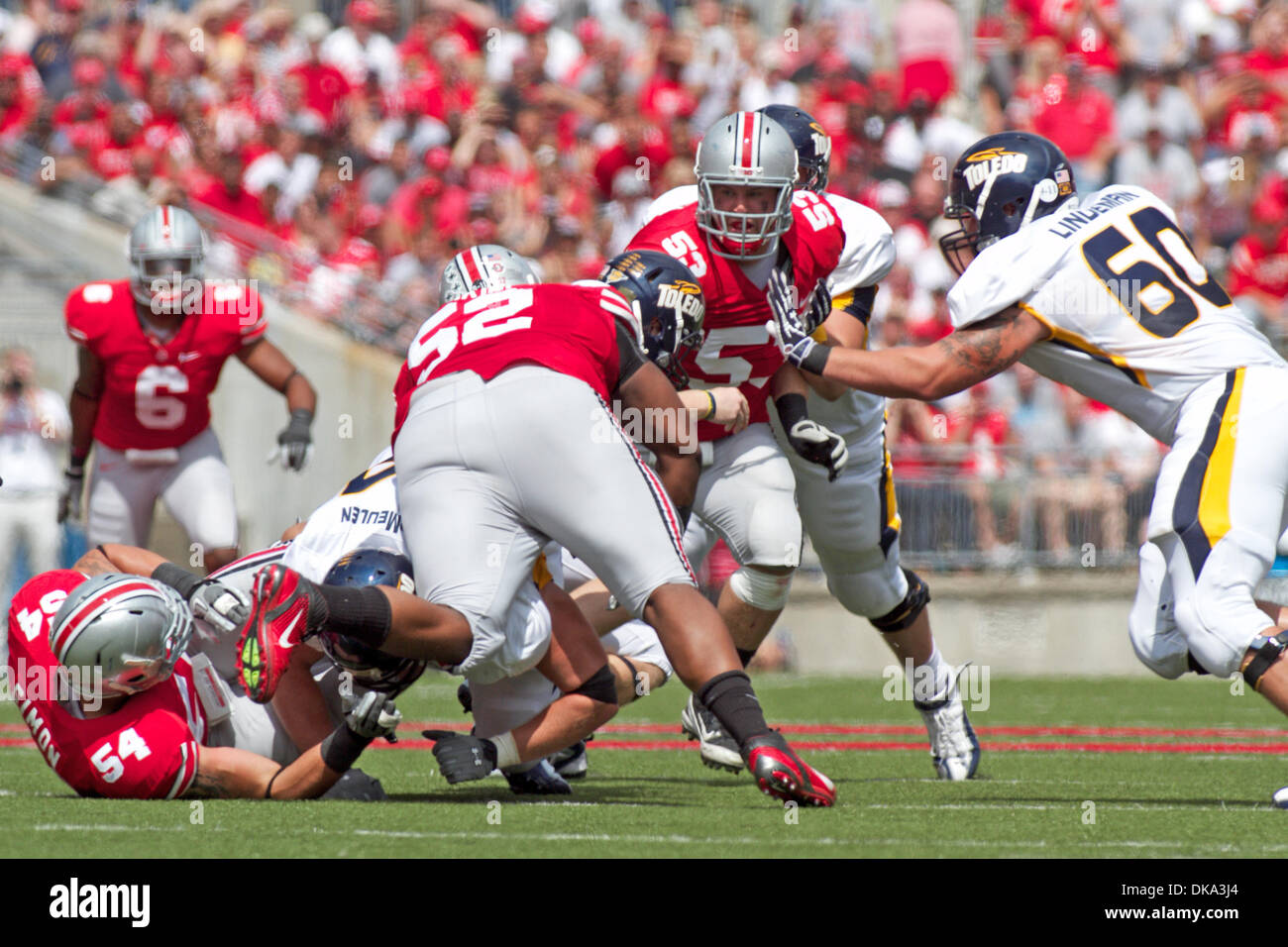 Sept. 10, 2011 - Columbus, Ohio, U.S - Ohio State Buckeyes defensive ...