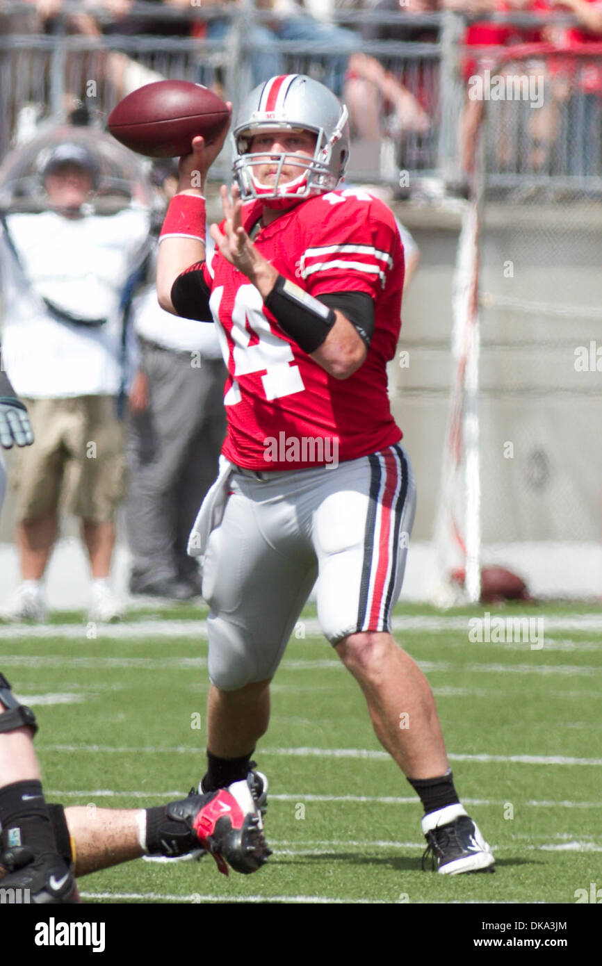 Sept. 10, 2011 - Columbus, Ohio, U.S - Ohio State Buckeyes quarterback ...