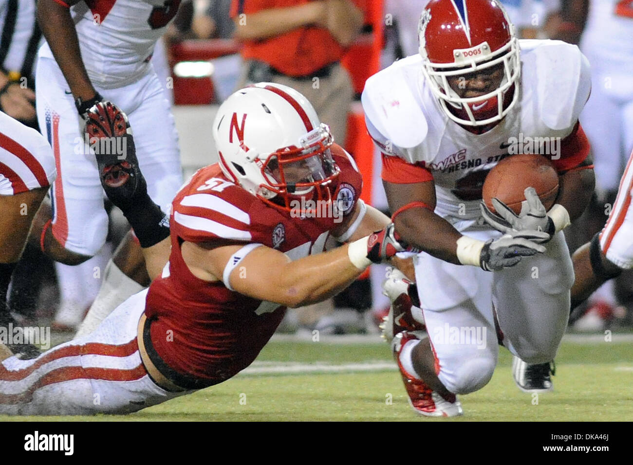 Sept. 10, 2011 - Lincoln, Nebraska, U.S - Nebraska linebacker Will ...