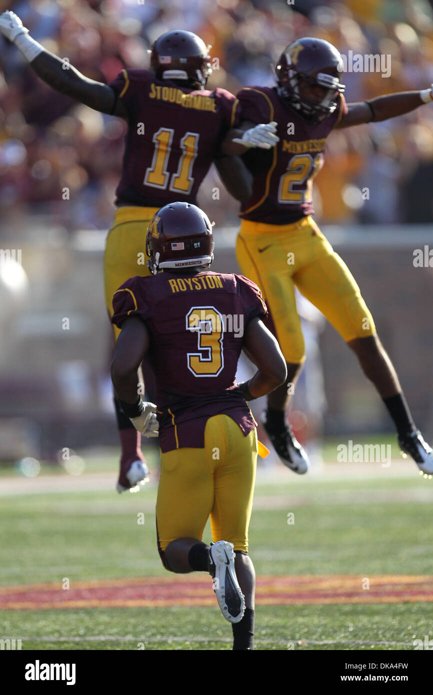 New mexico state university defensive hi-res stock photography and ...