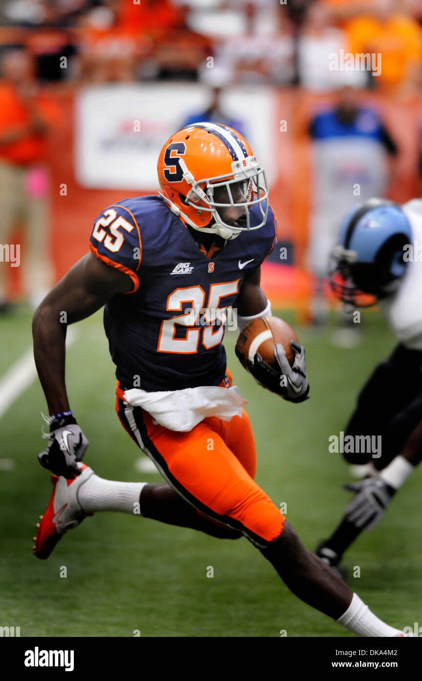 Rhode island rams football hi-res stock photography and images - Alamy