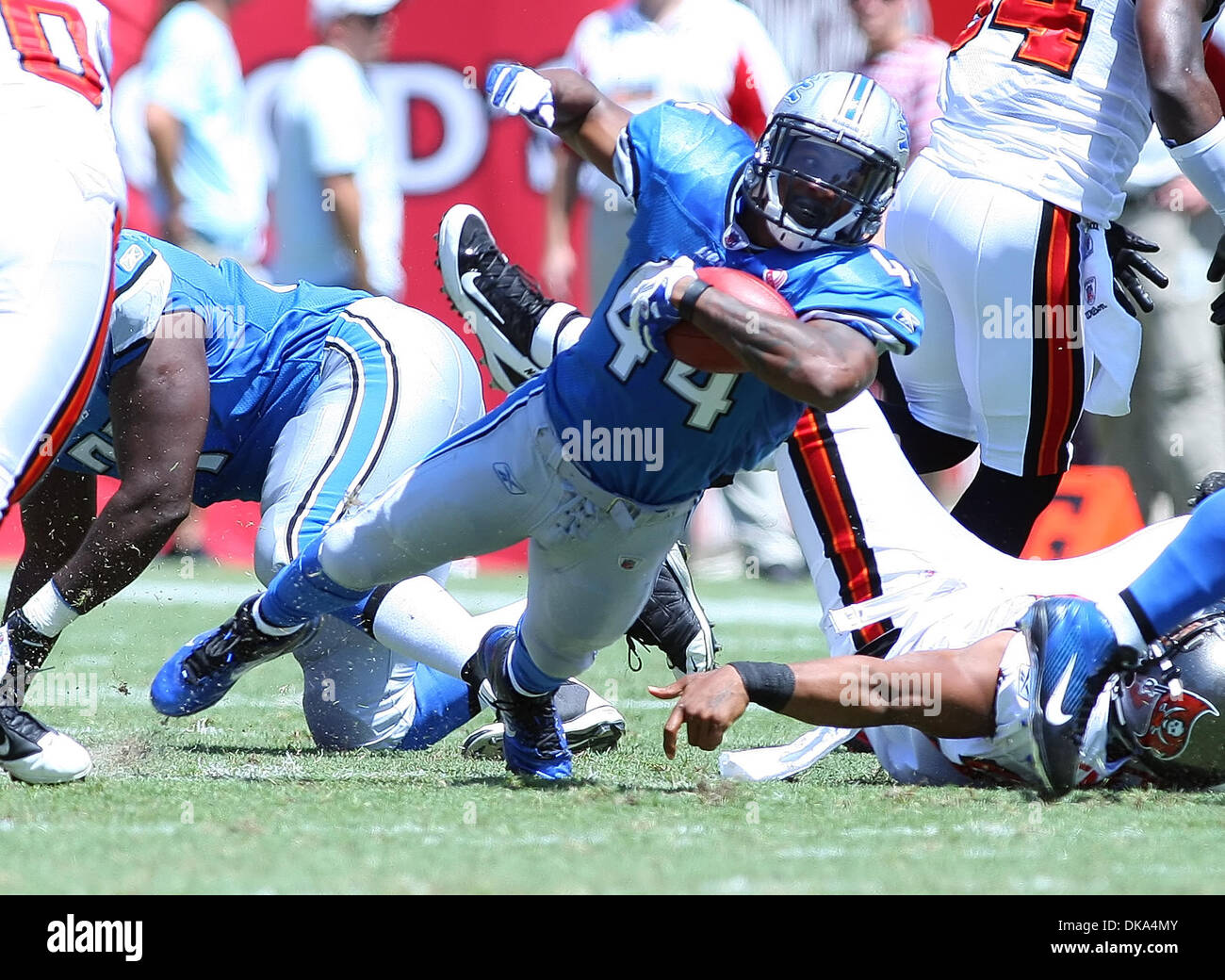 Detroit lions running back jahvid hi-res stock photography and images ...