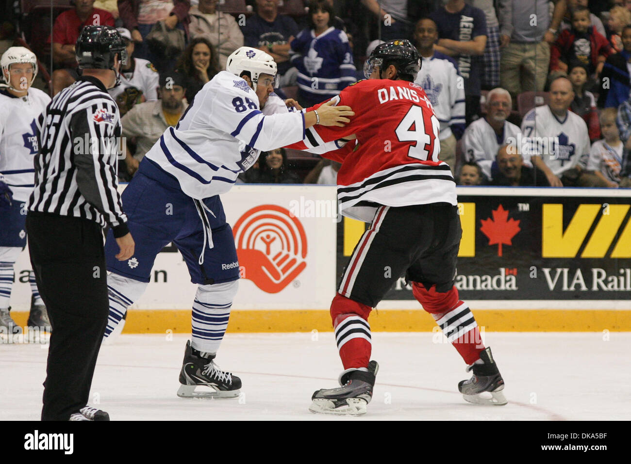 Canadian Hockey Fight