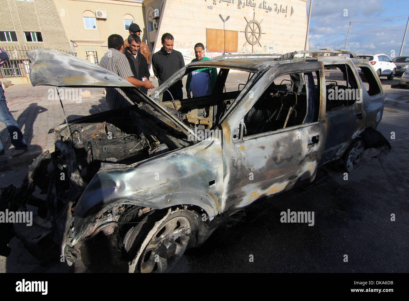 Damaged police car hi-res stock photography and images - Alamy