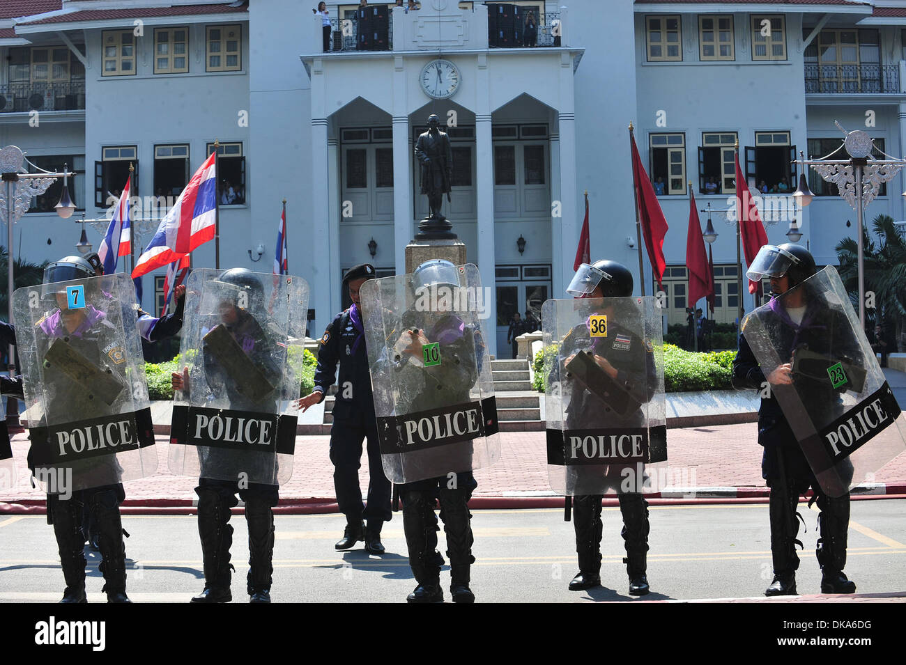 Riot police national guard hi-res stock photography and images - Alamy