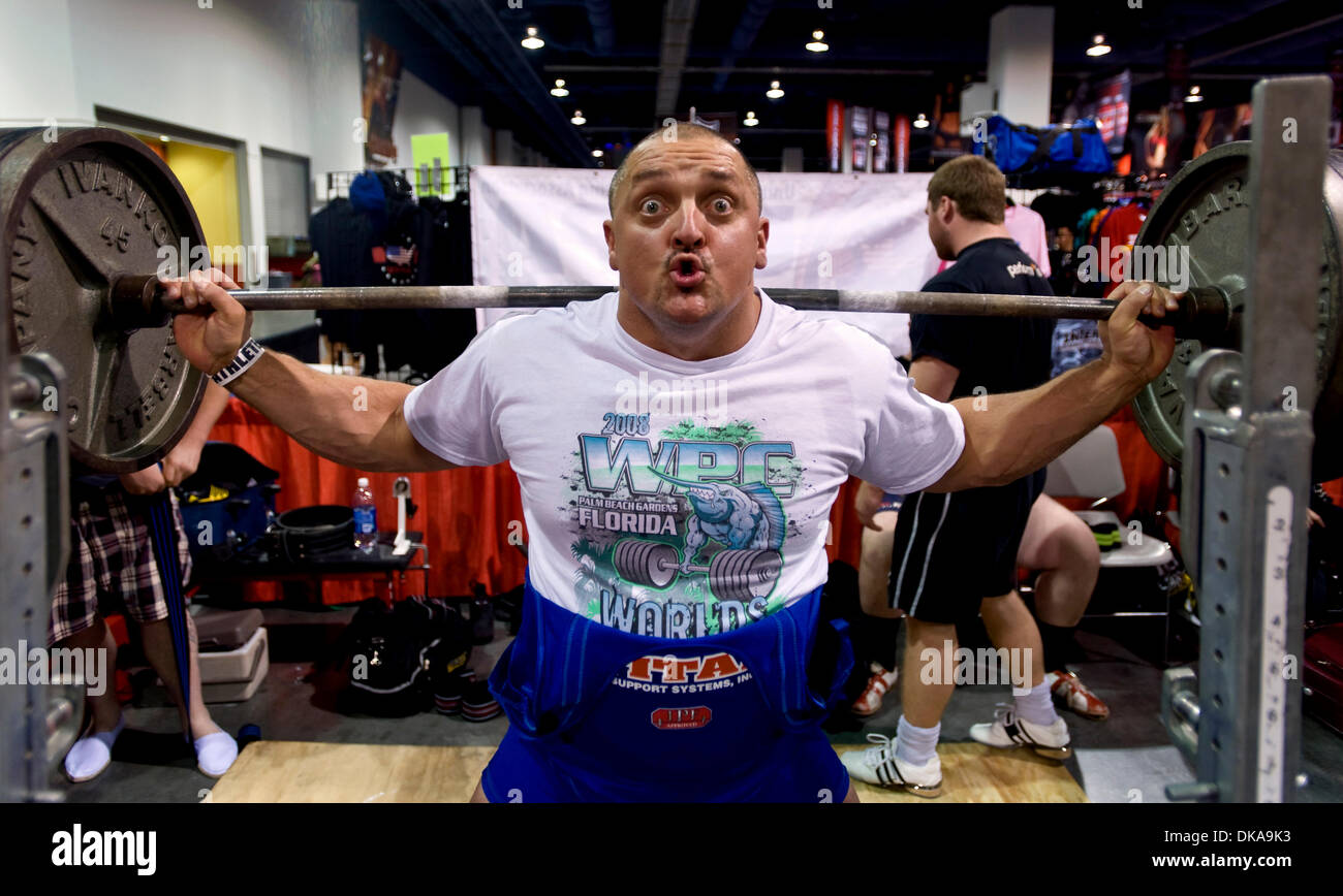 Sept. 16, 2011 - Las Vegas, Nevada, U.S. - A competitor warms up for ...