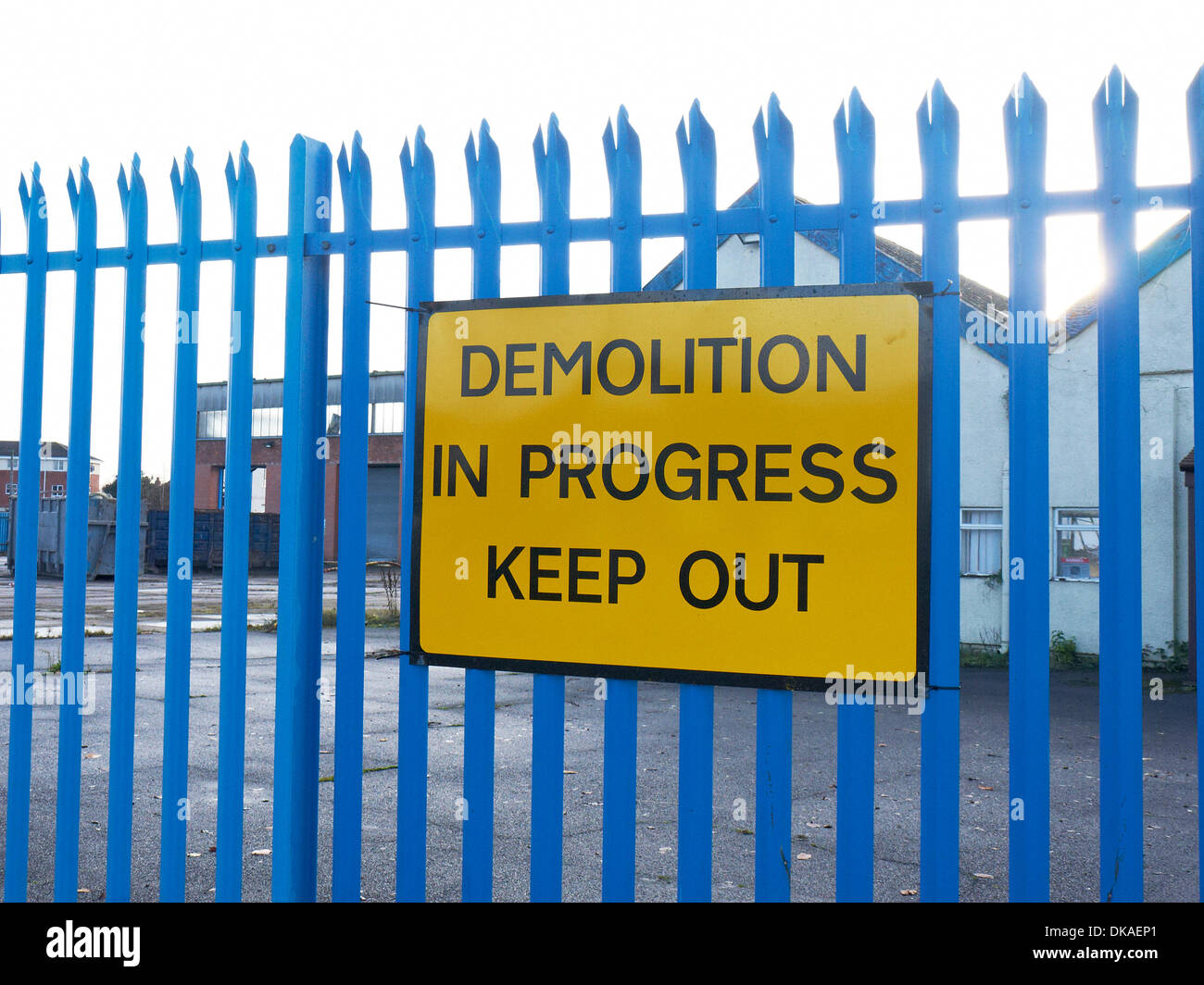 Demolition of the last Foden, truckmakers factory plant in Elworth ...