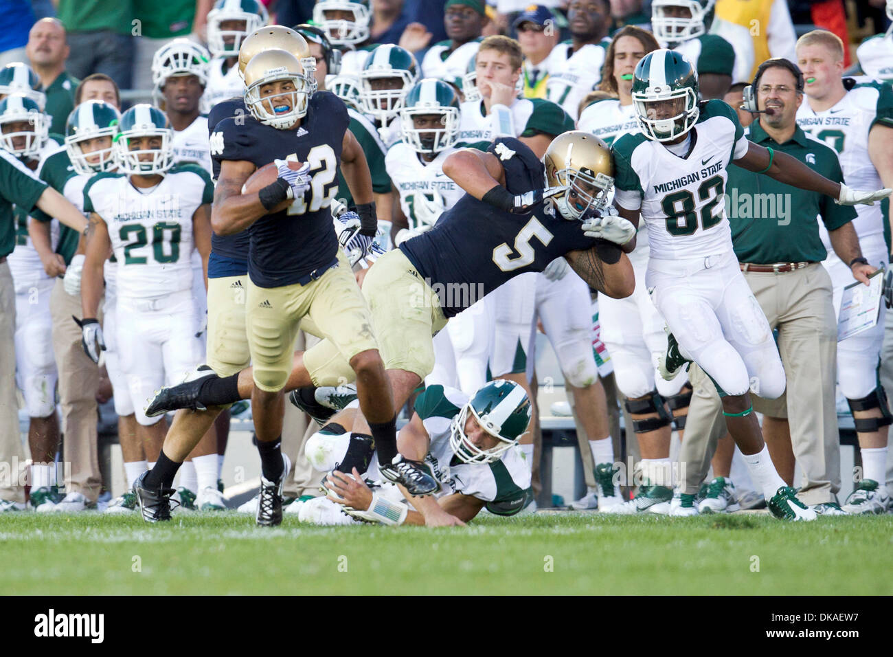 Sept. 17, 2011 - South Bend, Indiana, U.S - Notre Dame cornerback ...
