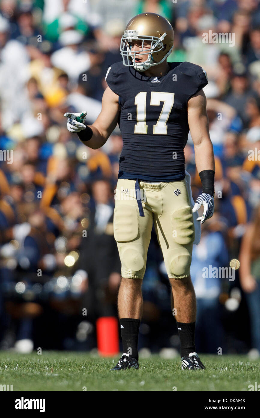 Sept. 17, 2011 - South Bend, Indiana, U.S - Notre Dame safety Zeke ...