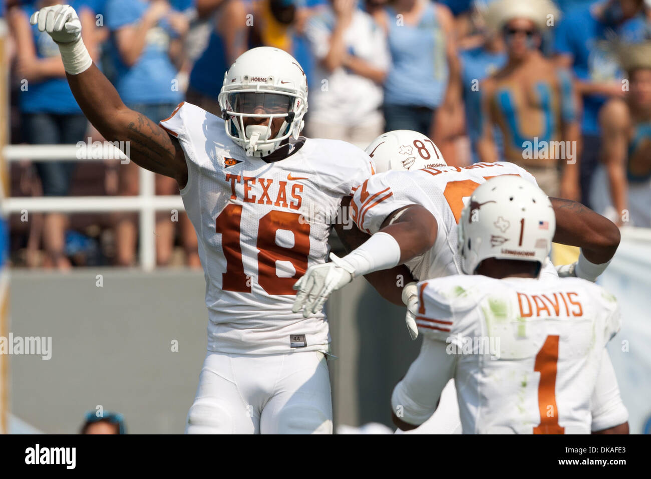 Sept. 17, 2011 - Pasadena, California, U.S - Texas Longhorns tight end ...