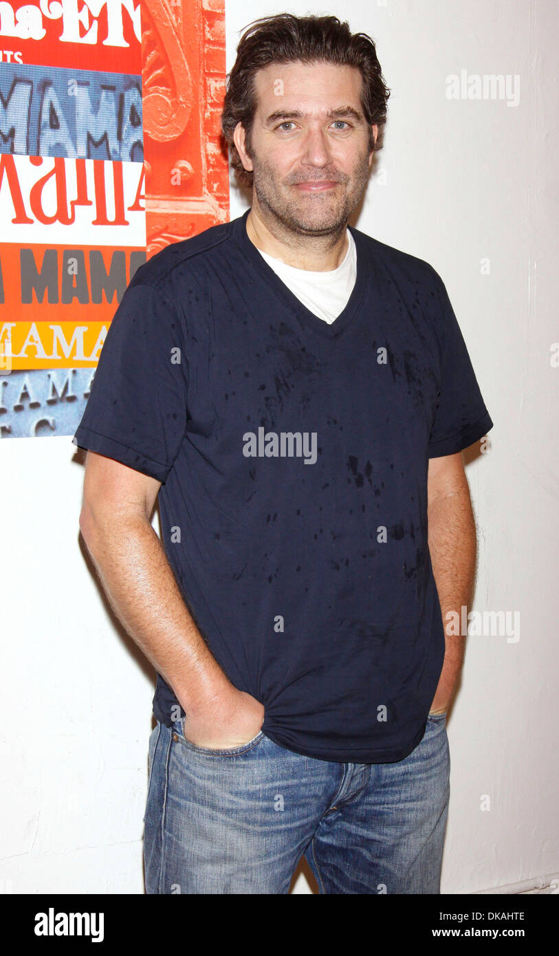 Craig Bierko Meet and greet with cast of 'AdA' at La MaMa rehearsal ...