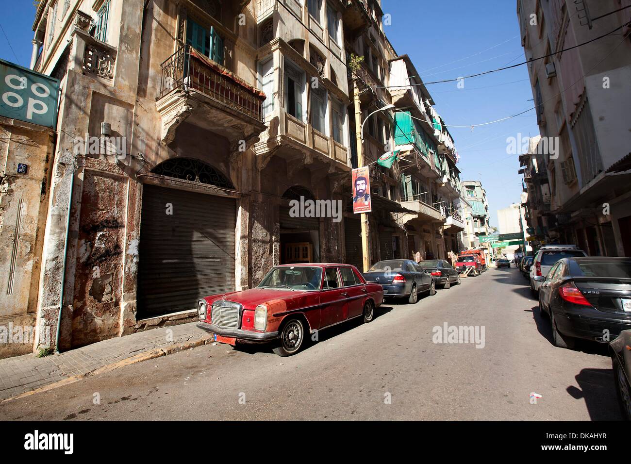 Population 1 million hi-res stock photography and images - Alamy