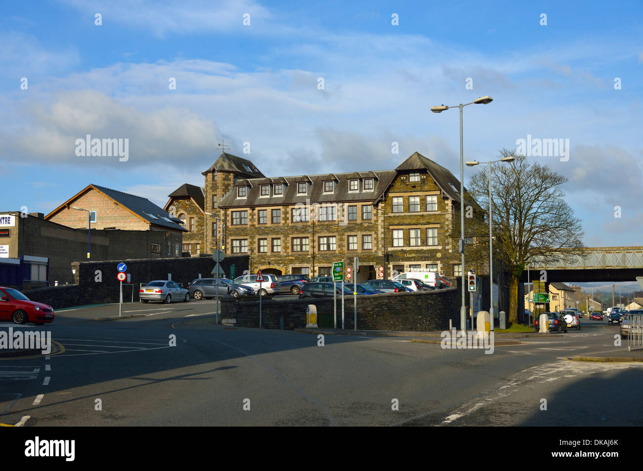 Kendal station hi-res stock photography and images - Alamy