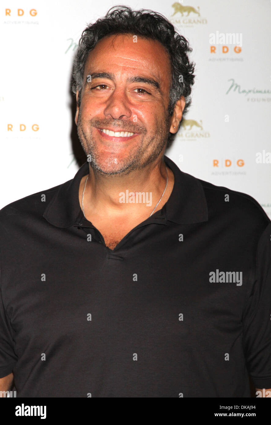 Brad Garrett Brad Garrett's Maximum Hope Foundation Charity Poker ...