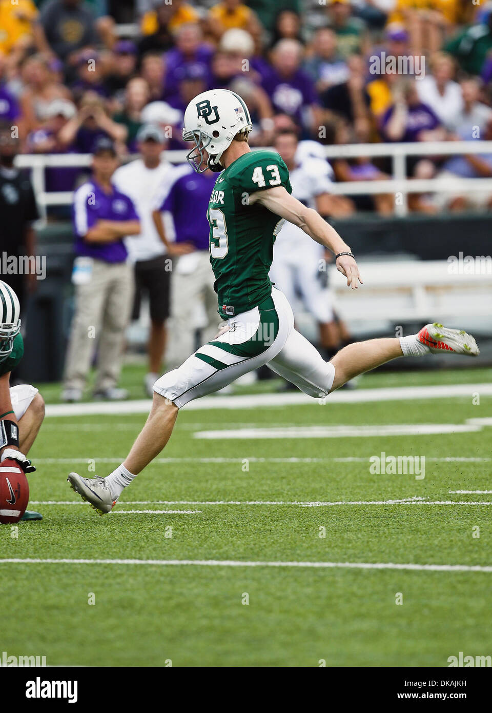 Sept. 17, 2011 - Waco, Texas, United States of America - Baylor Bears ...