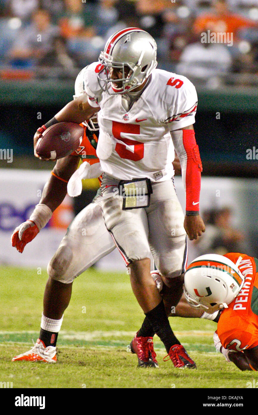 Sept. 17, 2011 - Miami, Florida, U.S - Ohio State Buckeyes quarterback ...