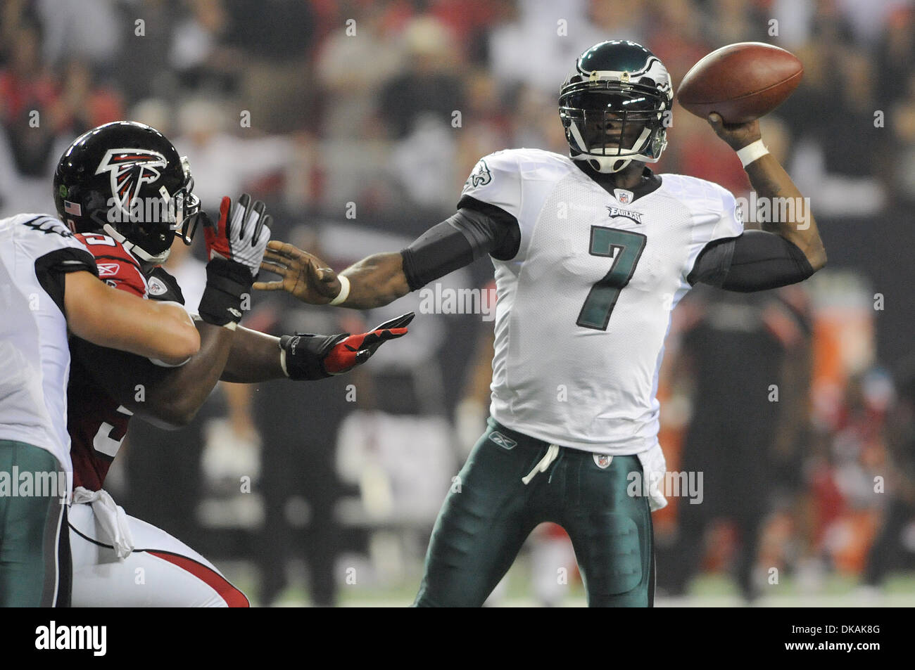 Michael vick atlanta falcons hi-res stock photography and images - Alamy