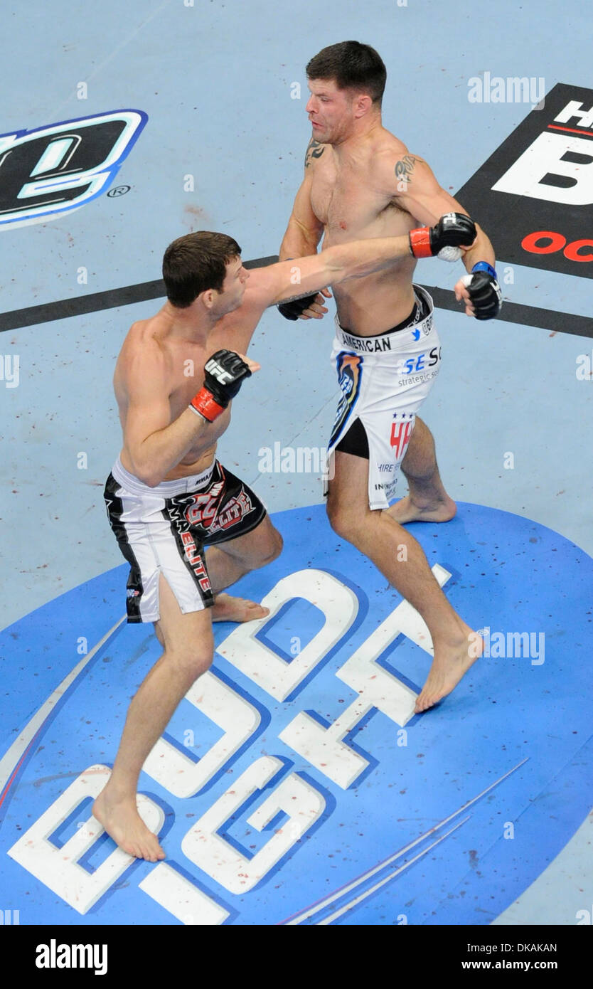 Michael Bisping vs Brian Stann UFC 152 Middleweight Bout Toronto ... Michael Bisping vs Brian Stann UFC 152 Middleweight Bout Toronto ...