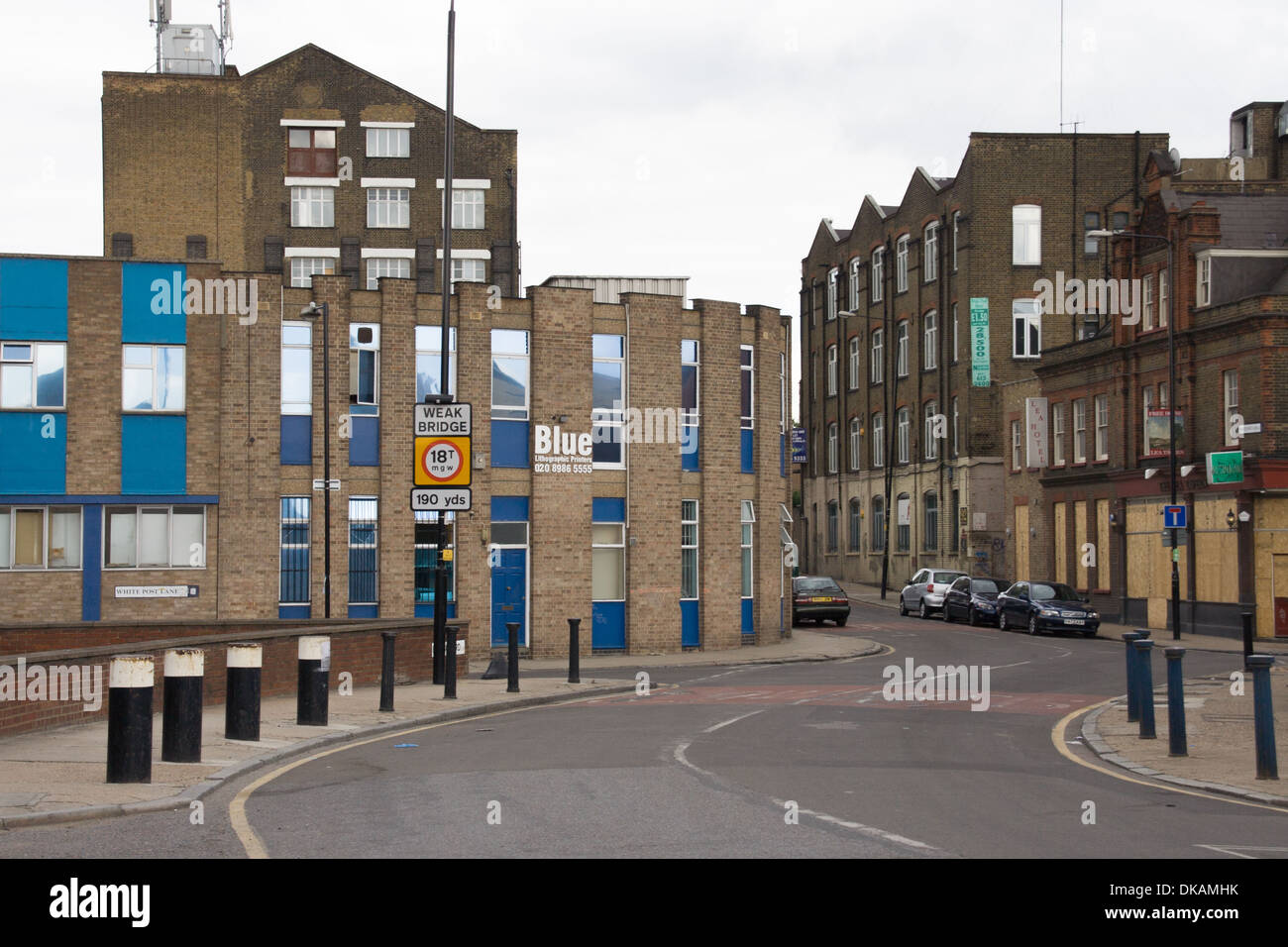 London fish island hi-res stock photography and images - Alamy