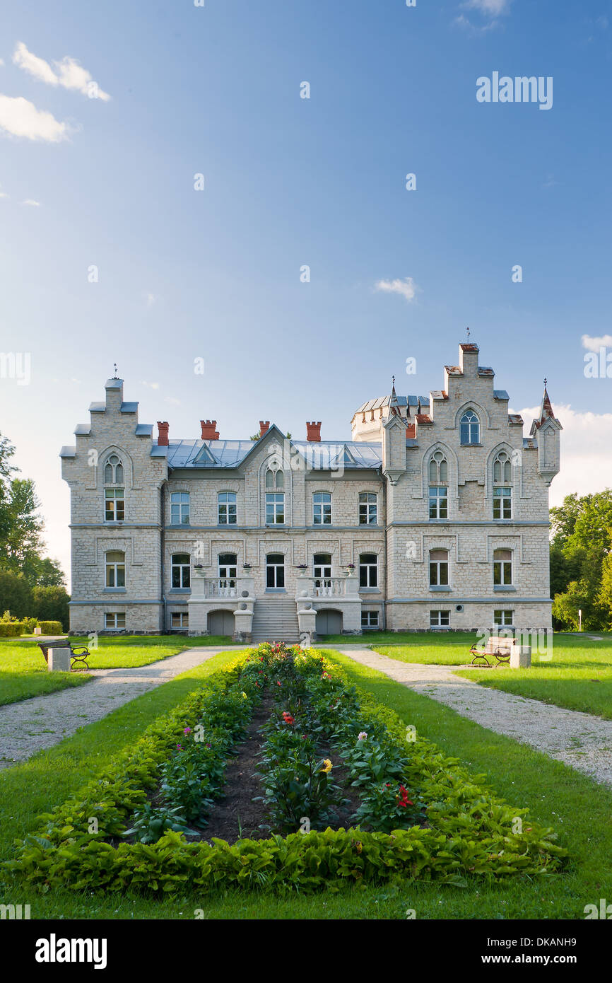 Green manor hi-res stock photography and images - Alamy