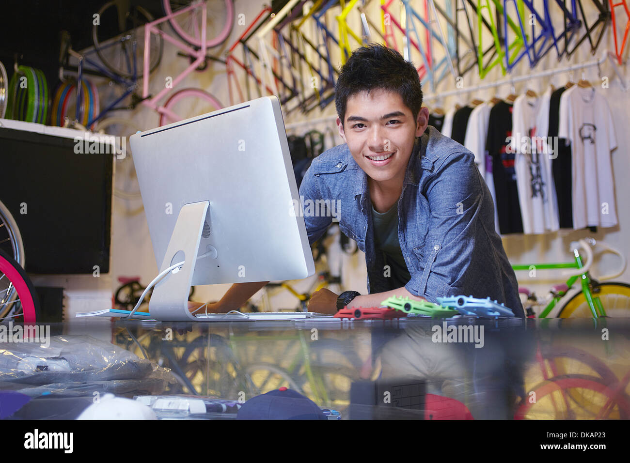 Headshot Man Stock Photos & Headshot Man Stock Images - Alamy