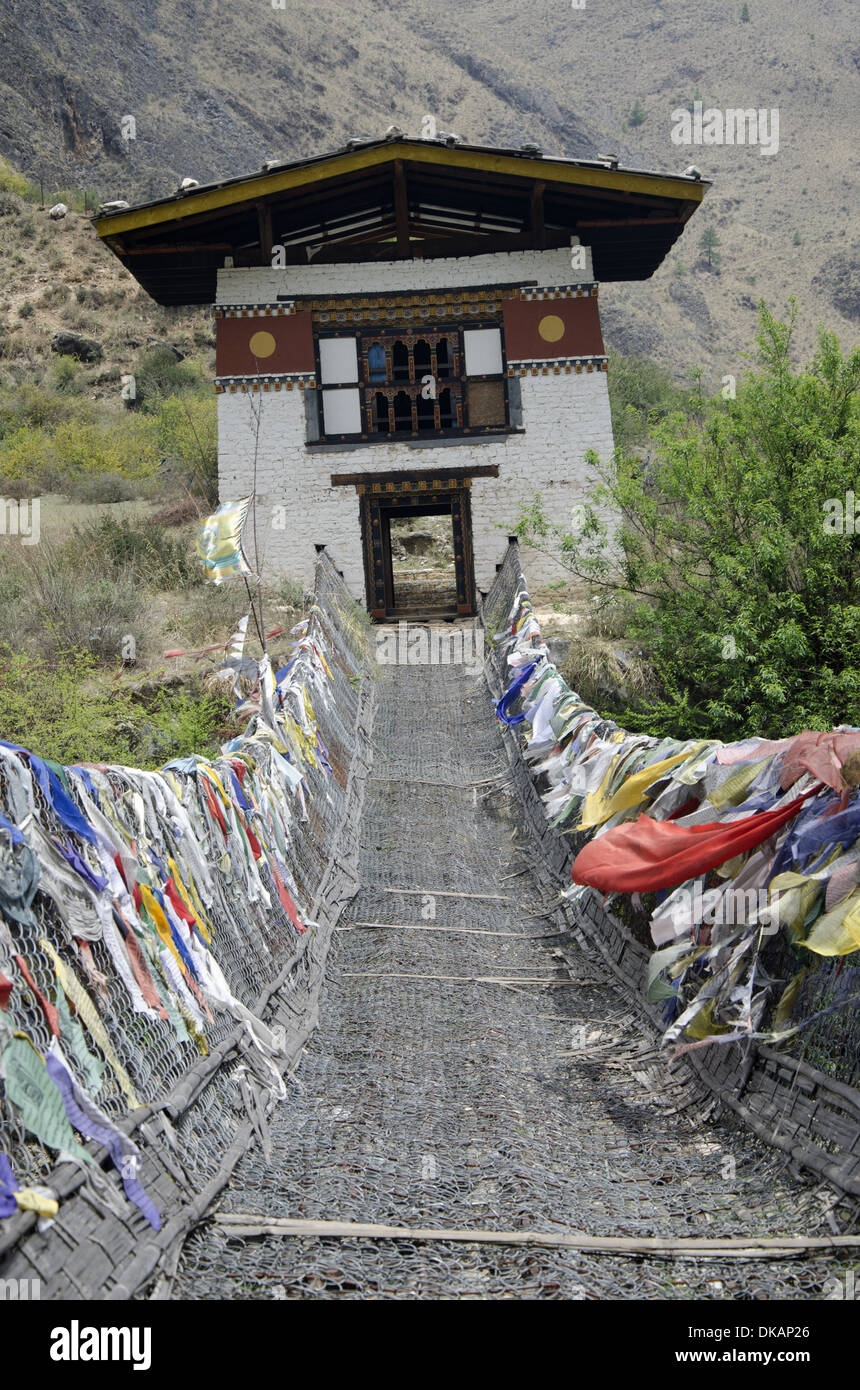 Tachog lhakhang iron chain bridge hi-res stock photography and images ...