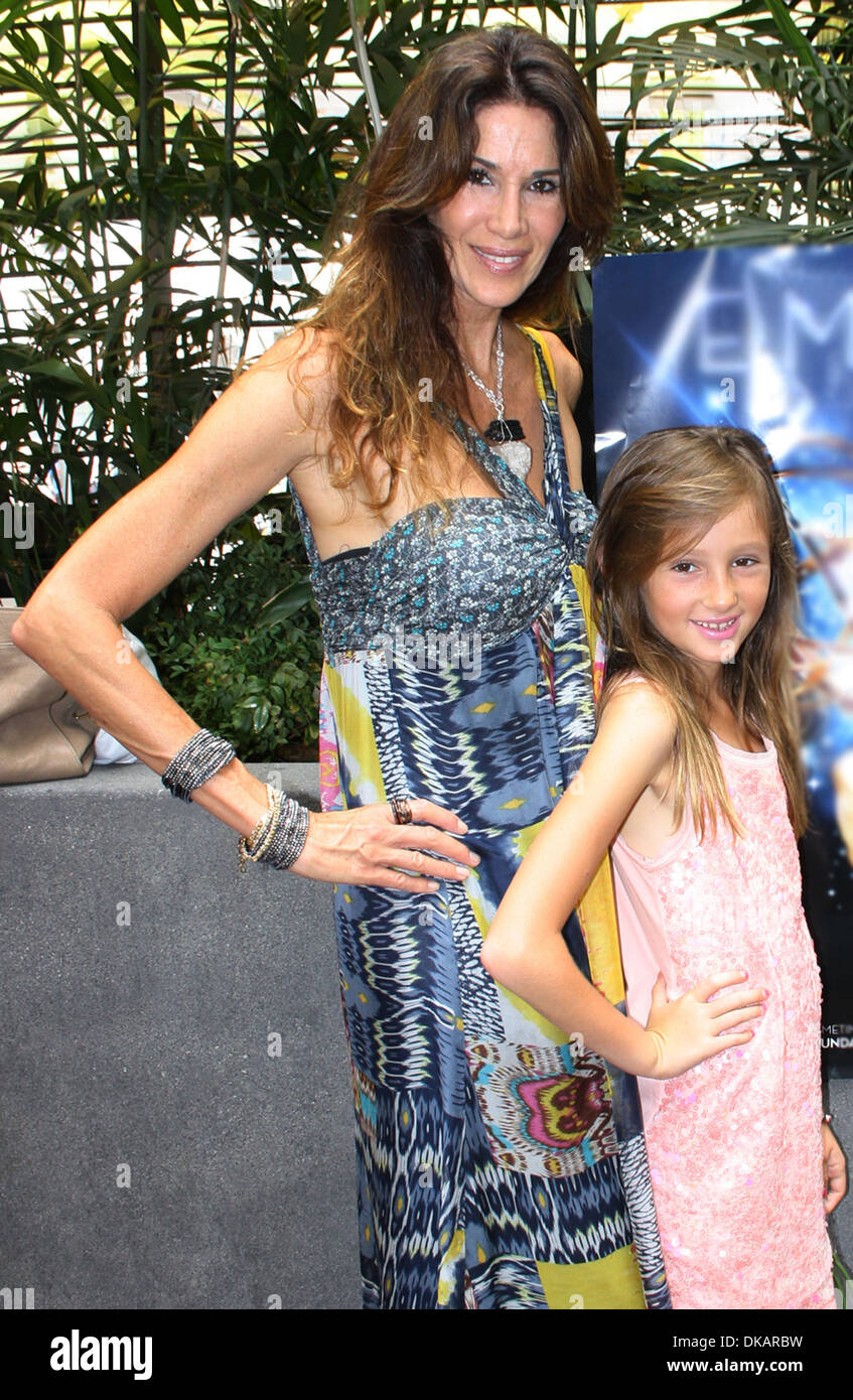 Eaton hotel hi-res stock photography and images - Alamy