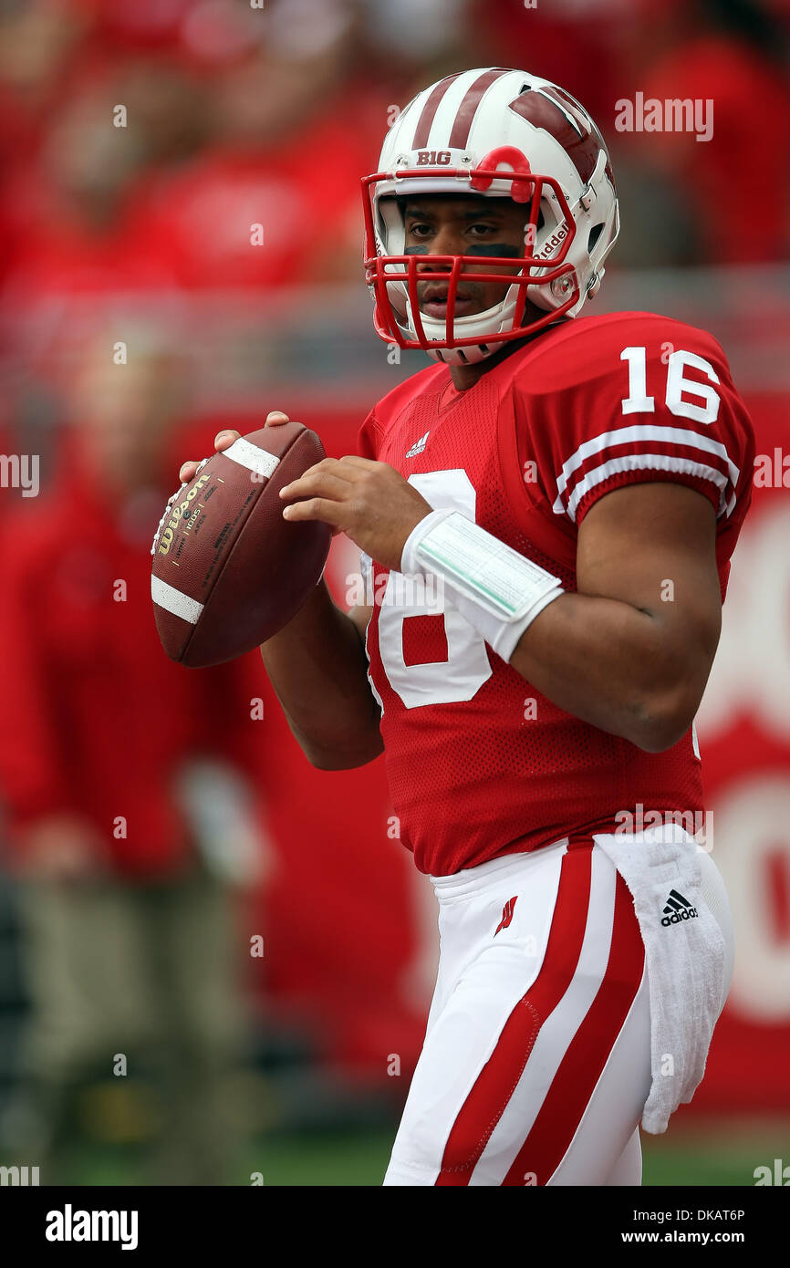 University of south dakota coyotes hi-res stock photography and images ...