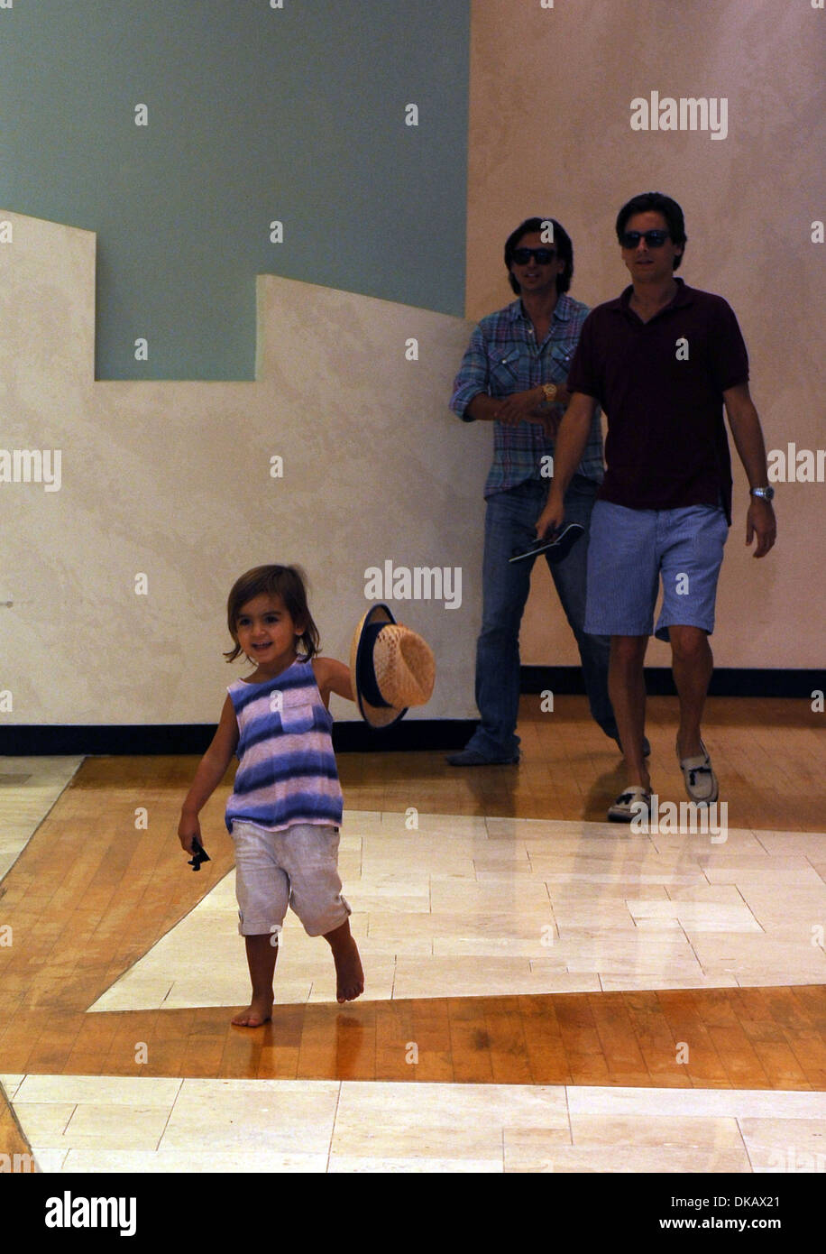Mason Disick Scott Disick and Jonathan Cheban Members of Kardashian ...