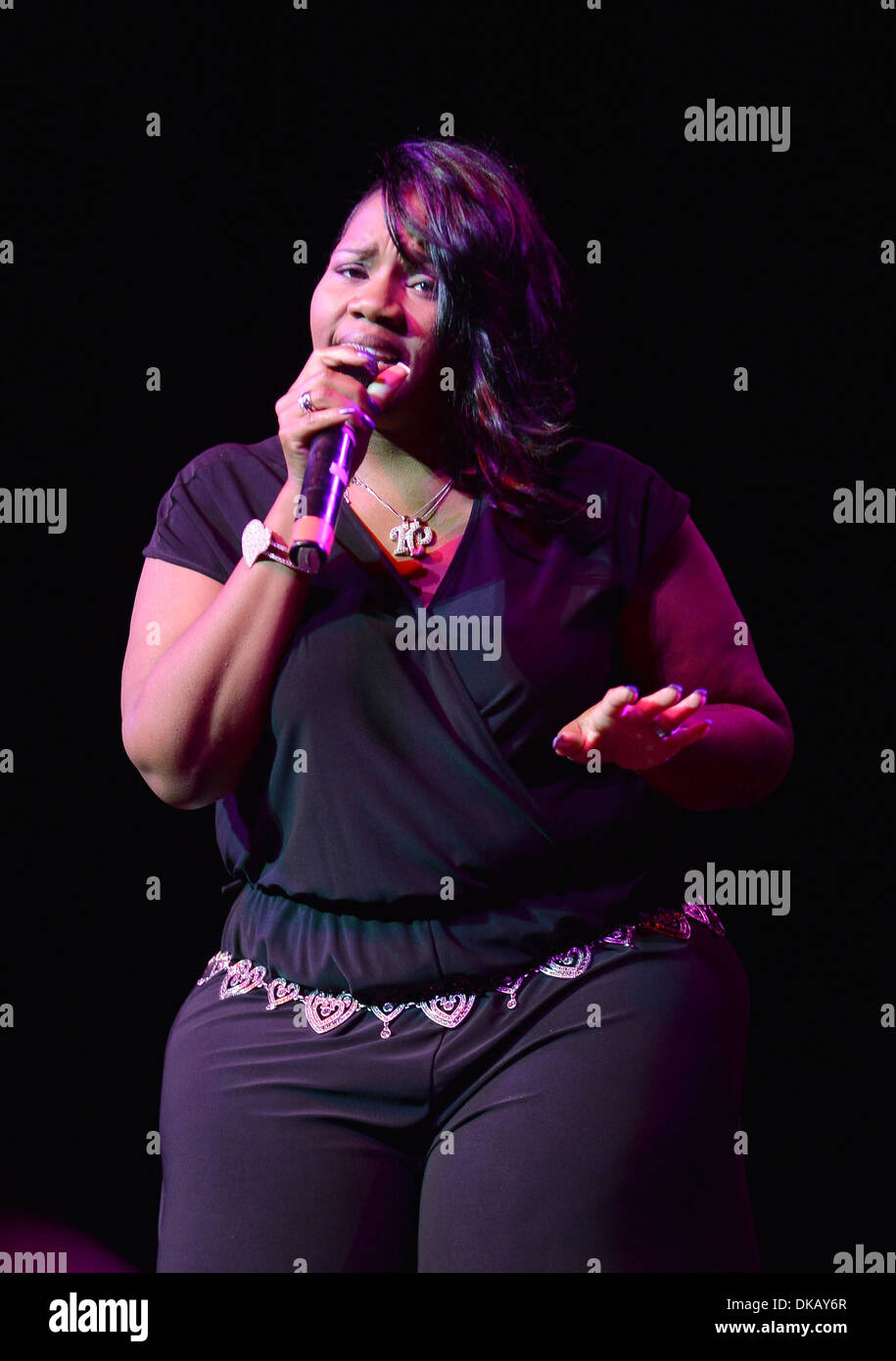 Kelly Price ever R&B Concert series held at BankUnited Center Coral ...