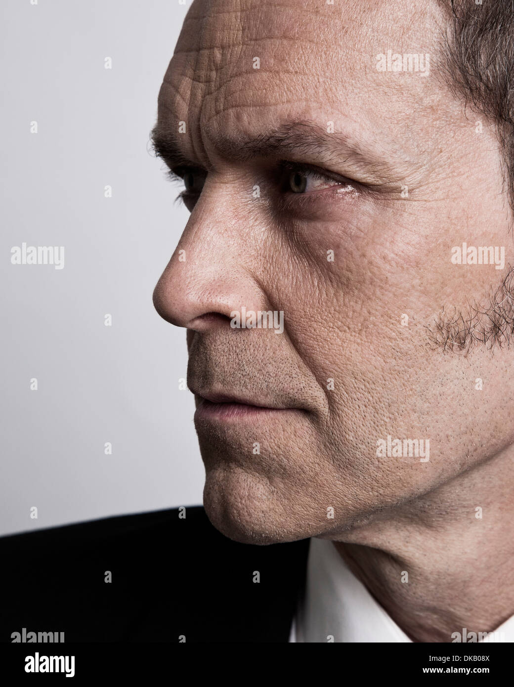 Full face profile hi-res stock photography and images - Alamy