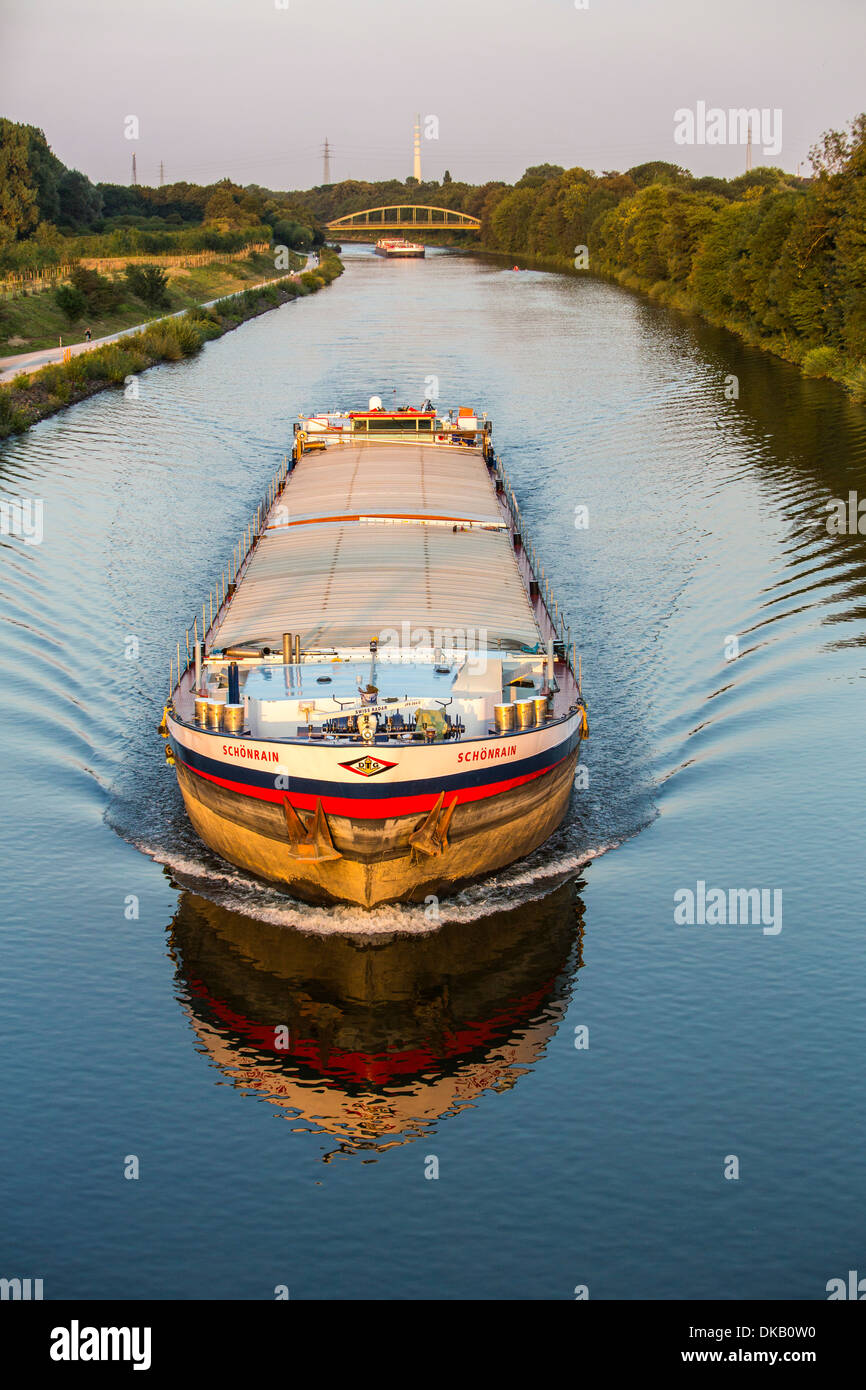 Inland barge germany hi-res stock photography and images - Alamy