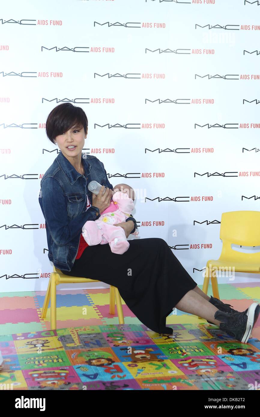 Taipei, Taiwan. 3rd Dec, 2013. Singer Denise Ho attends charity ...