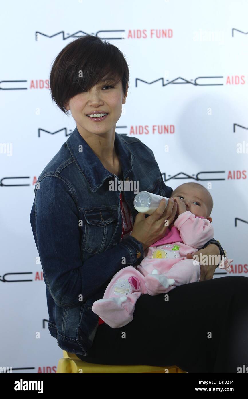 Taipei, Taiwan. 3rd Dec, 2013. Singer Denise Ho attends charity ...