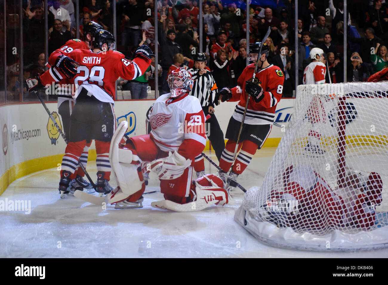Sep. 28, 2011 - Chicago, Illinois, U.S - Chicago right wing Ben Smith ...