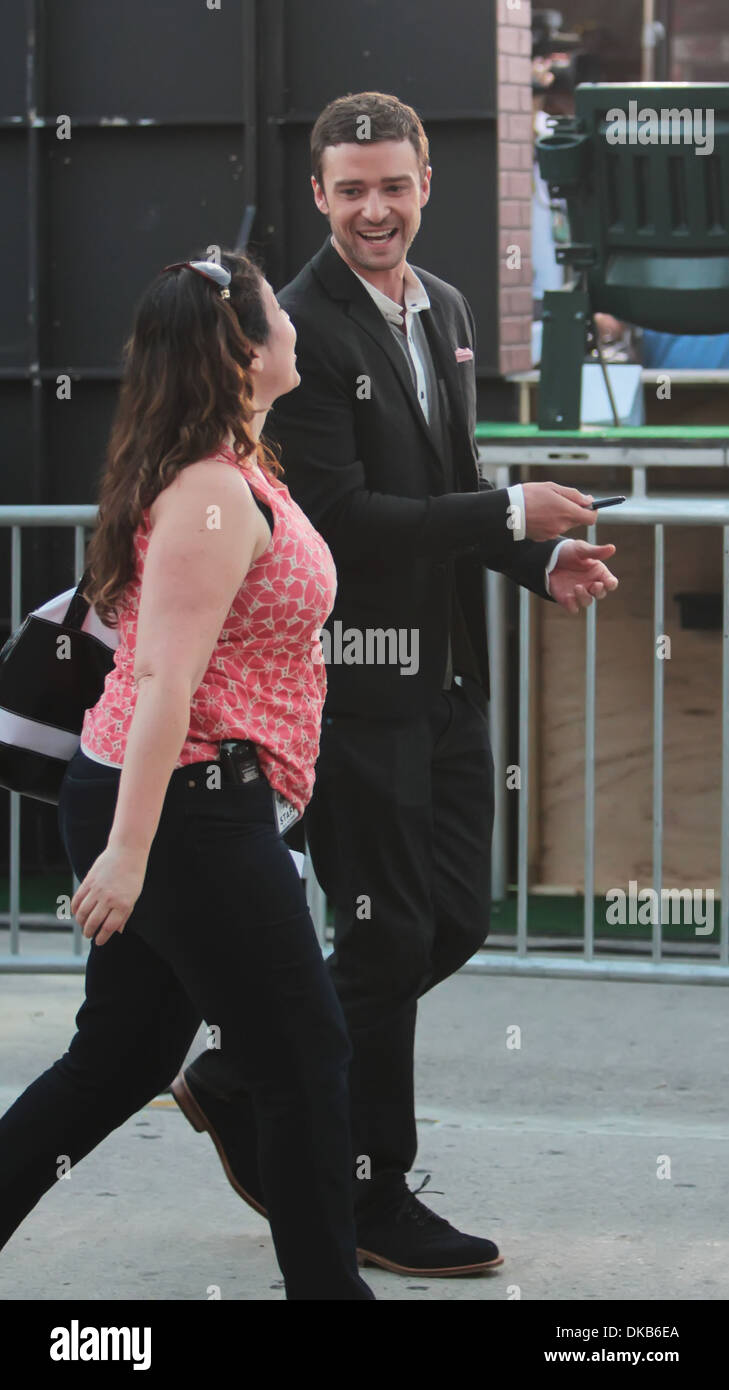 Justin Timberlake at world premiere of 'Trouble With Curve' - outside ...